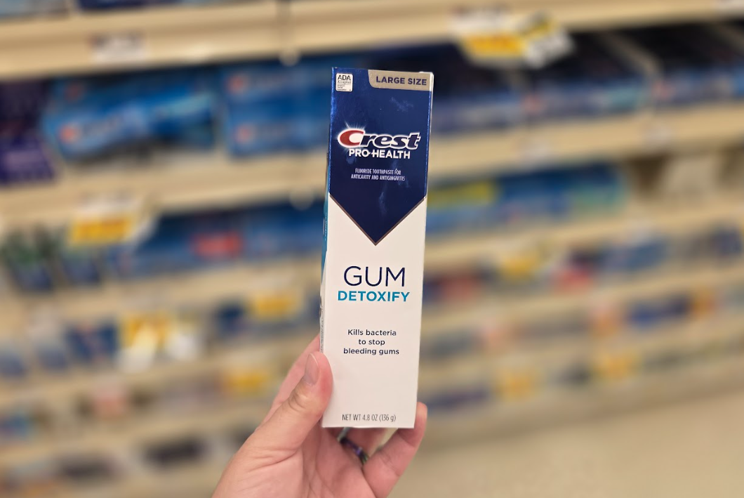 $3.99 Gum Detoxify Toothpaste (reg $10.99) *Food Lion* | Moola Saving Mom